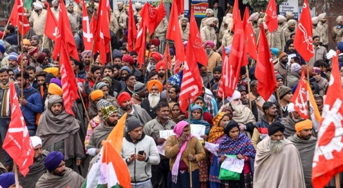 देशभर में श्रमिक हड़ताल, केंद्र सरकार के खिलाफ क्यों बोल रहे हल्ला, इस ...