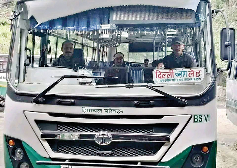 HRTC Bus : देश के सबसे ऊंचे रूट पर चलने वाली लेह-केलांग-दिल्ली बस सेवा ...