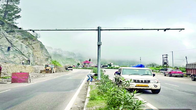 Solan News : सोलन में स्मार्ट ट्रैफिक व्यवस्था की शुरूआत - Divya Himachal