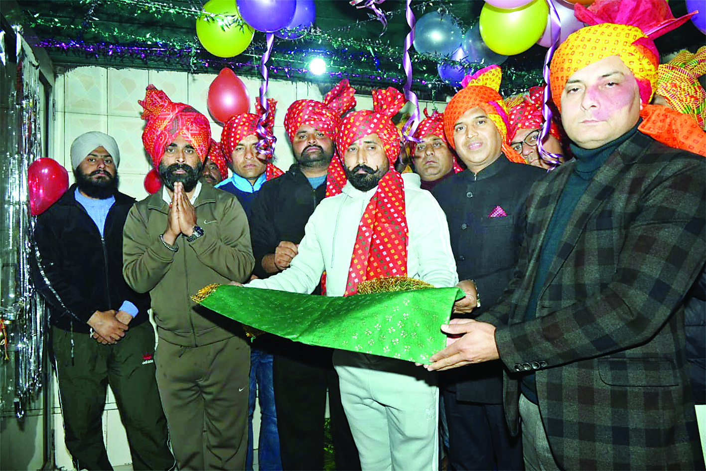 Solan News : पीरस्थान लोहड़ी मेला शुरू, उमड़ी आस्था - Divya Himachal